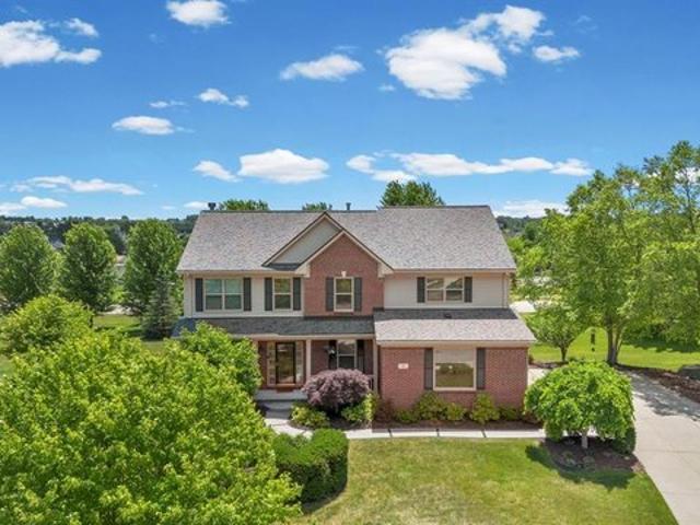 981 Coventry Ct, Oxford Township, MI 48371