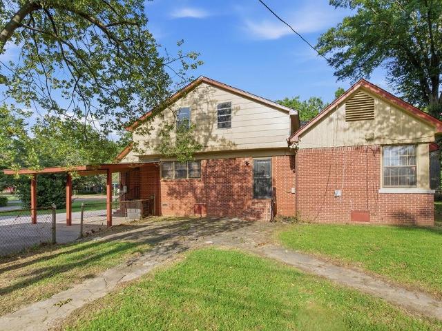981 n mclean blvd
