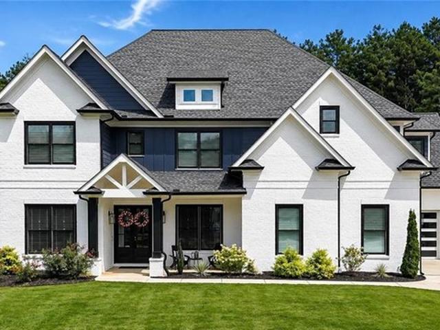 981 Nours Cir, Lawrenceville, GA 30045