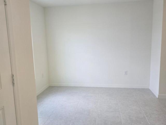 981 SW Richmond Cir, Palm Bay, FL 32908 | MLS #1069