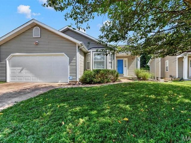 981 Wynstay Cir, Saint Louis, MO 63088