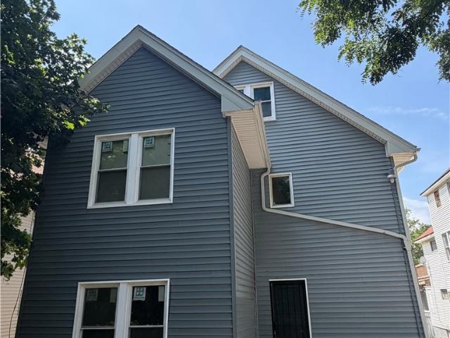 981 Thornhill Drive