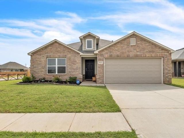 9824 High Noon Rd, Yukon, OK 73099