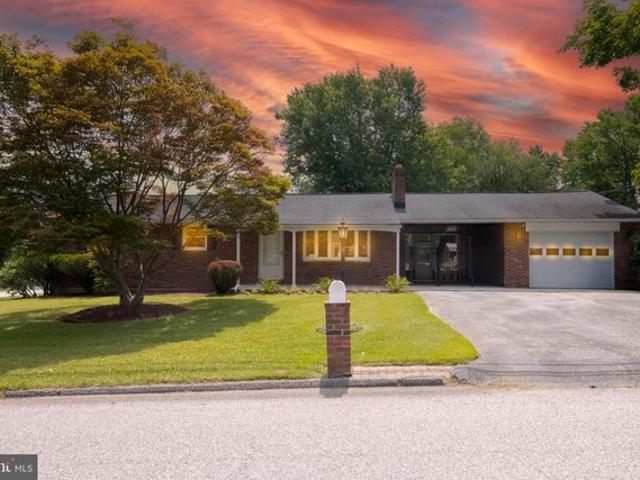 9825 Richlyn Dr, Perry Hall, MD 21128