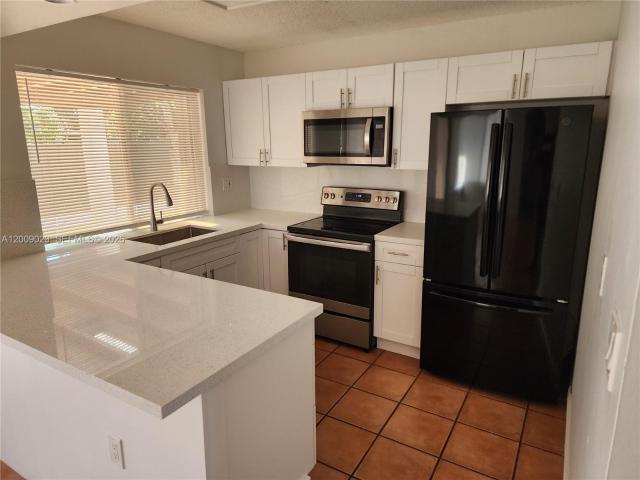 9825 SW 132nd Ct, Miami, FL 33186 | MLS #A12009
