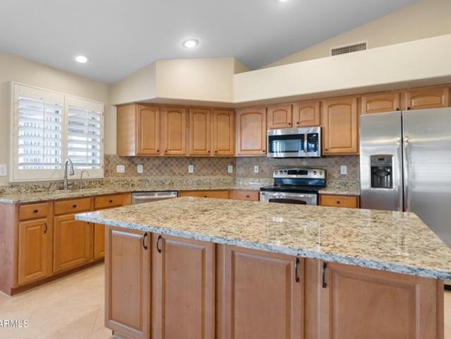 9828 E Pantera Ave, Mesa, AZ 85212