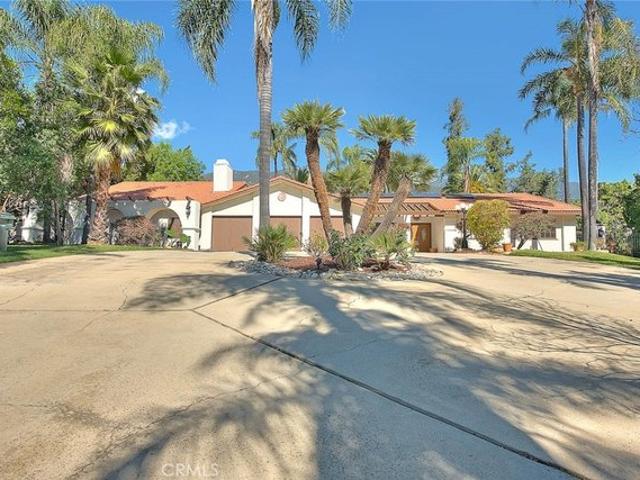 9828 Flying Mane Ln, Rancho Cucamonga, CA 91737