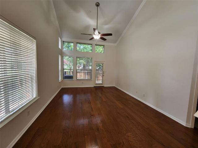 9829 Castlewood Drive