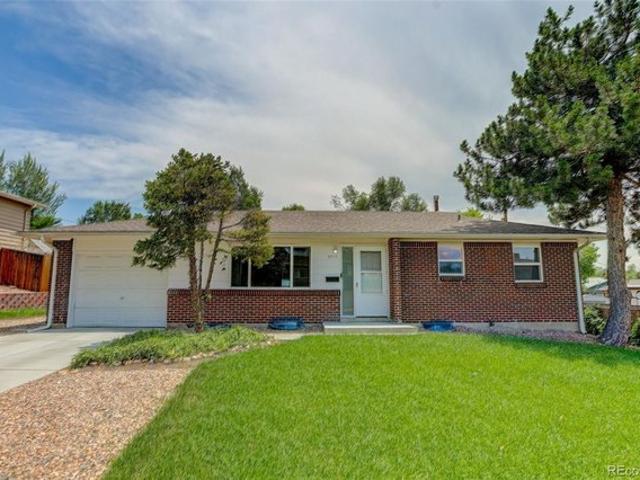 9820 Croke Dr, Northglenn, CO 80260