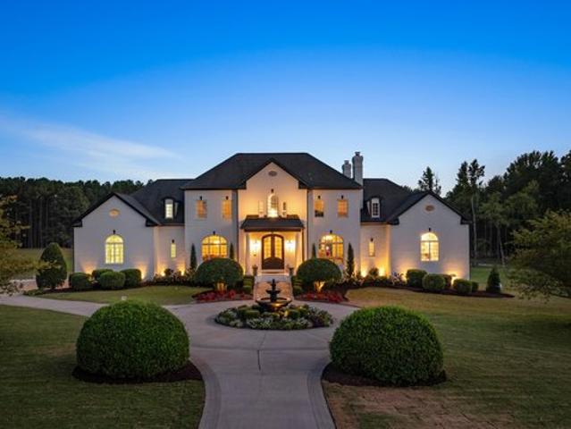 9820 Debnam Rd, Zebulon, NC 27597