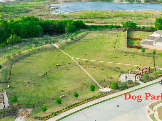 9820 Elk Falls Ln, Aubrey, TX 76227 | MLS #21331