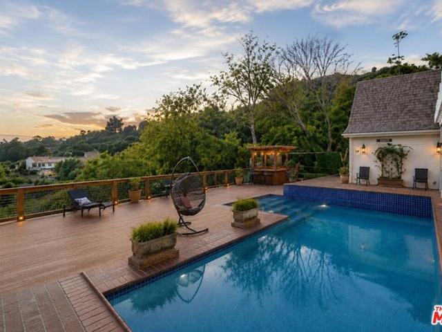 9820 Gloucester Dr, Beverly Hills, CA 90210