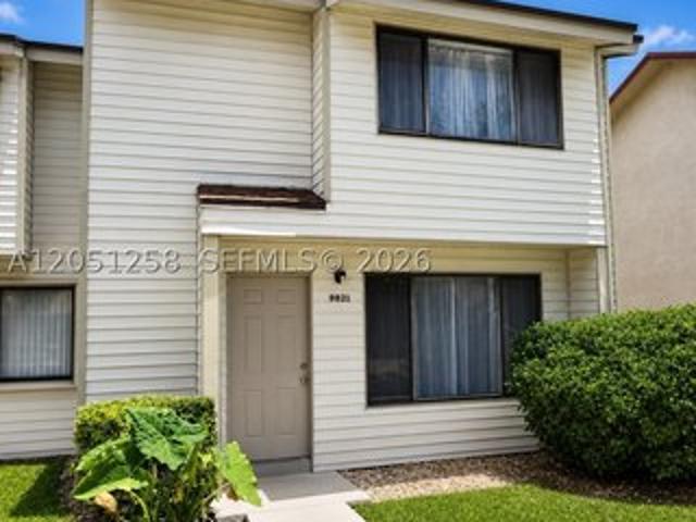 9821 NW 37th St Unit 7F, Sunrise, FL 33351