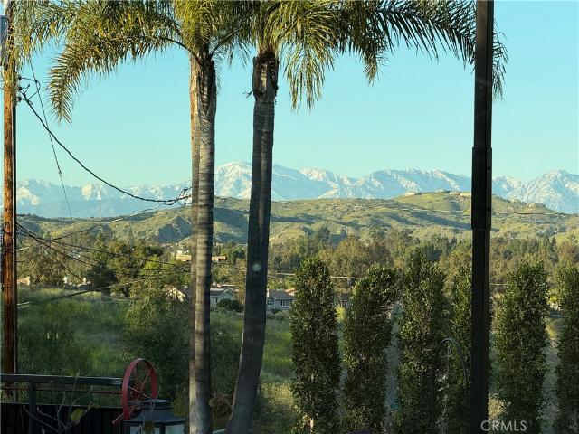 9821 Brentwood Dr, North Tustin, CA 92705 | MLS #PW26024 | Compass