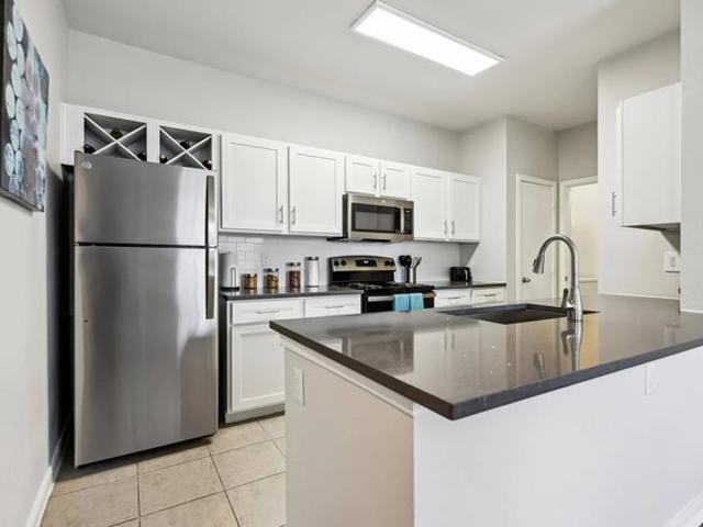 9821 Chapel Rd, Waco, TX 76712