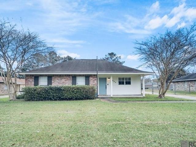 9822 Banway Dr, Greenwell Springs, LA 70739