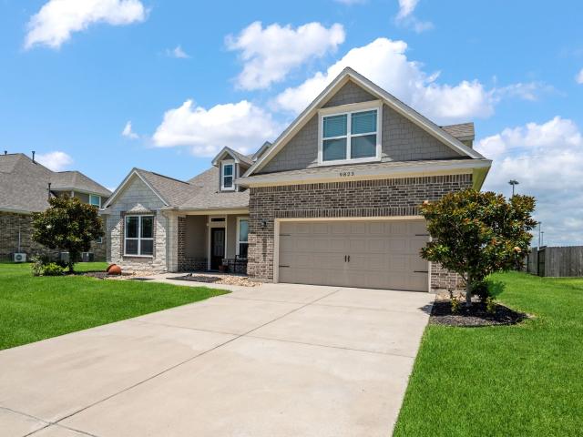 9823 Oaklawn Drive