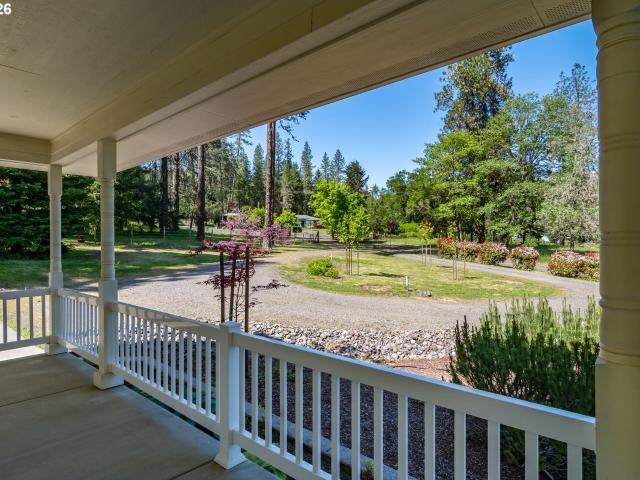 982 doerner rd