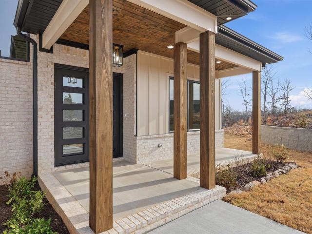 982 Fern Ridge Rd