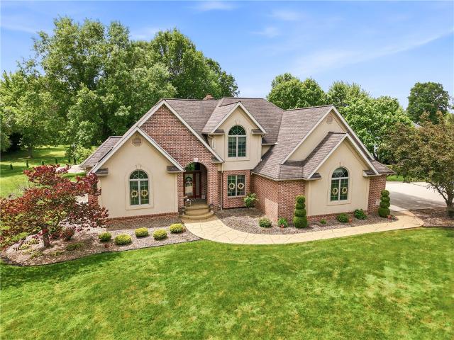 982 Lexington Dr