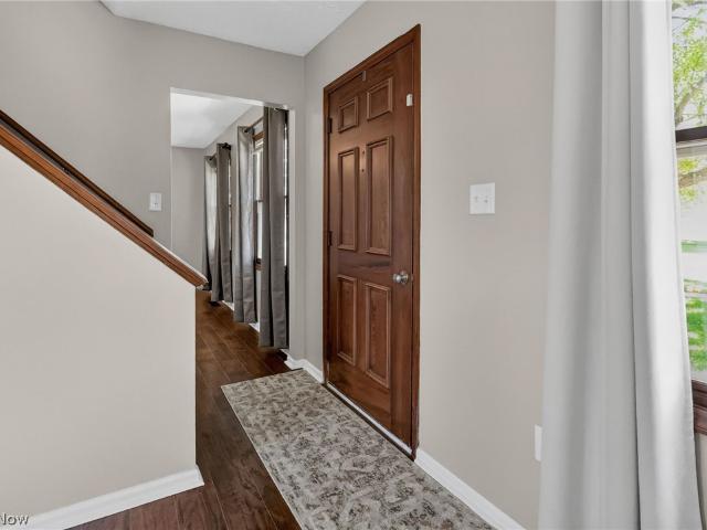 982 Marilyn Drive