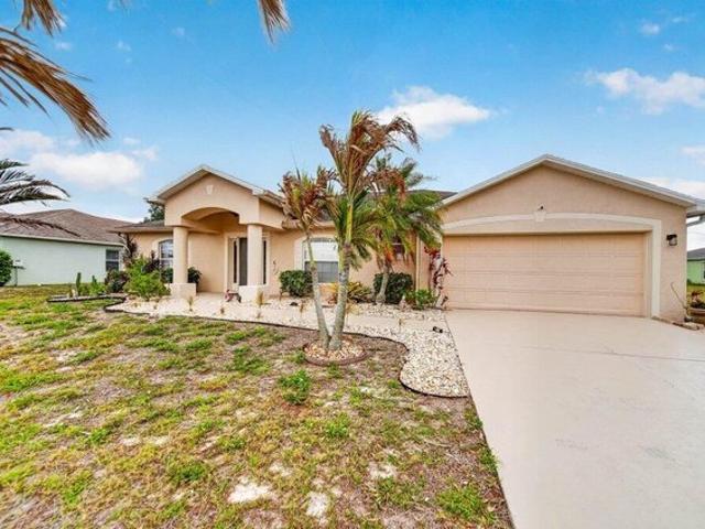 982 SW Kappa Ave, Port Saint Lucie, FL 34953