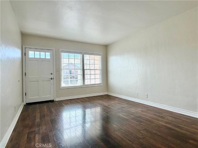 982 W Hamilton Ave, San Pedro, CA 90731 | MLS #PV26050 | Compass