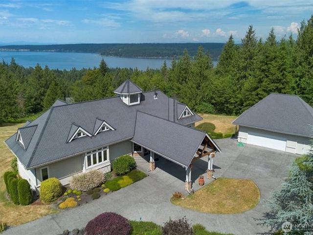 982 Weston Pkwy, Sequim, WA 98382