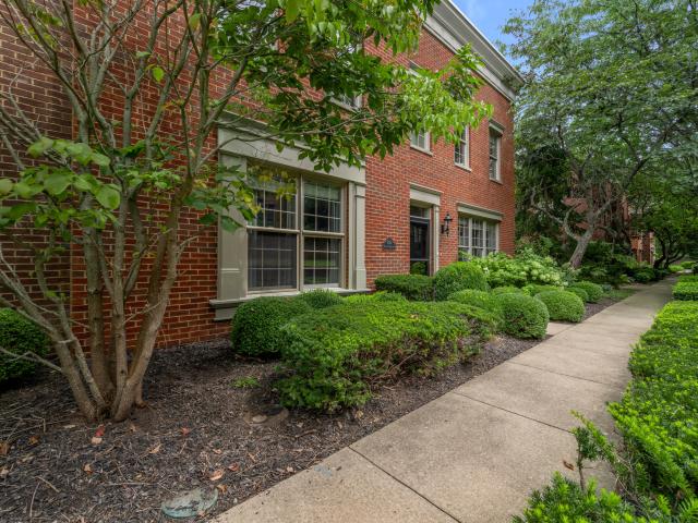 982 Village Green Avenue