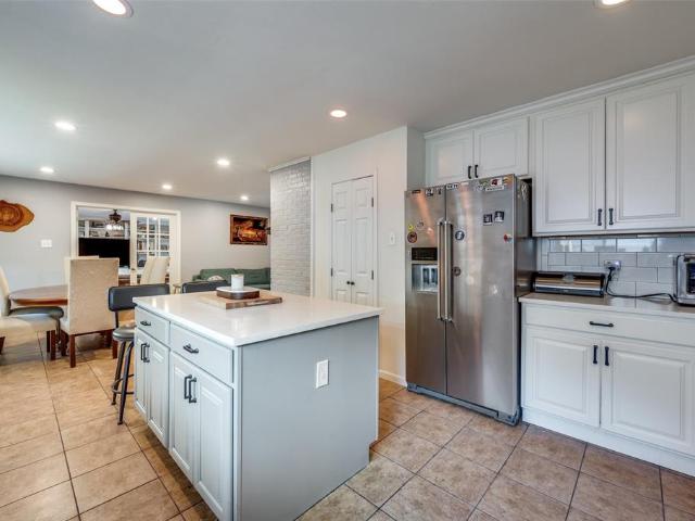 9835 Estate Lane