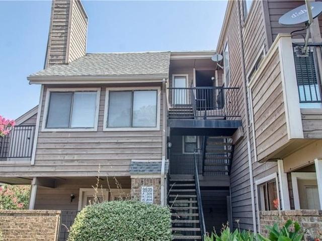9835 Walnut St Unit 202, Dallas, TX 75243