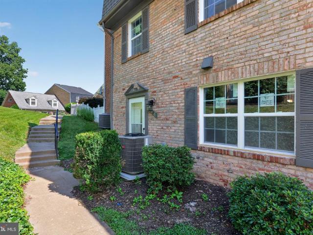 9836 Hagel Circle