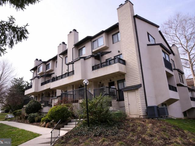 9836 Hellingly Pl, Unit 106, Montgomery Village, MD 20886 | MLS #MDMC2221 | Compass