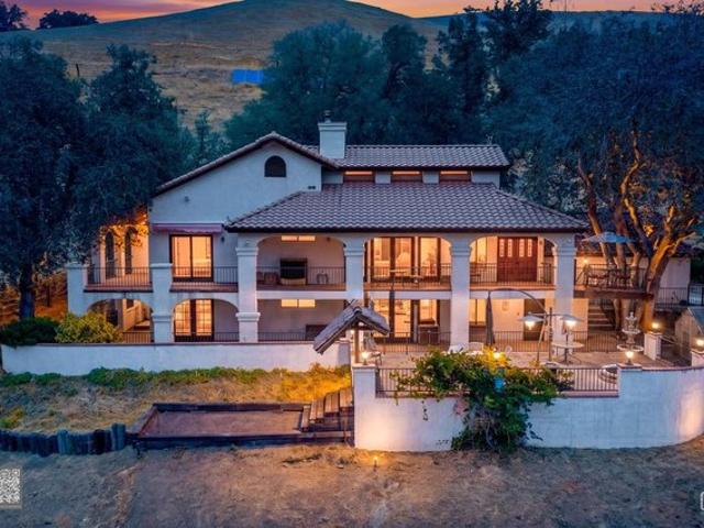 9836 Highway 155, Glennville, CA 93226