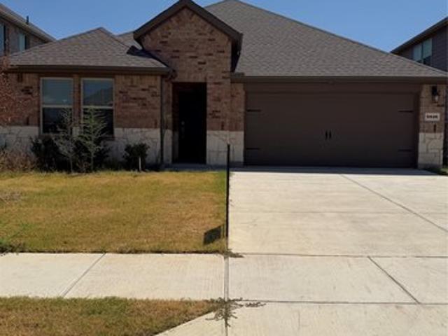 9836 High Grade Dr, Aubrey, TX 76227