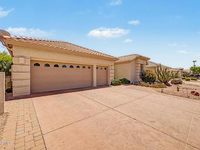 9837 e emerald drive