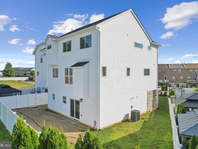 9838 44 Legion St, Unit 1, Philadelphia, PA 19114 | MLS #PAPH2525