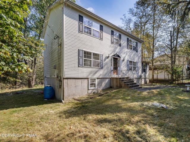 9839 Deerwood Dr, Tobyhanna, PA 18466 | MLS #PM 135706