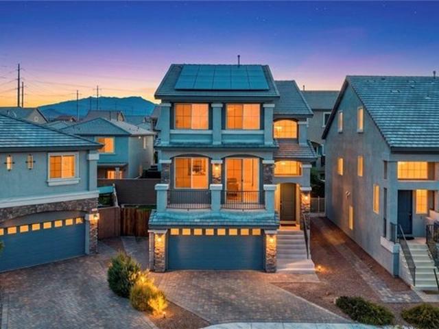 9839 Toad Hollow St, Las Vegas, NV 89141
