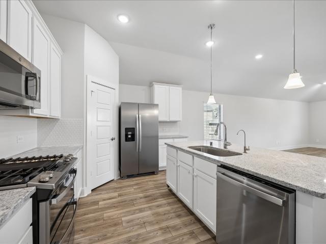 9830 N Goshawk Trail