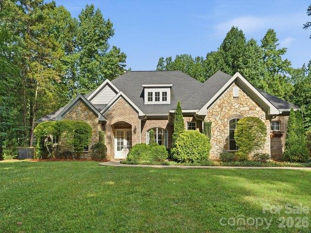 9831 Minnie Lemmond Ln, Charlotte, NC 28227