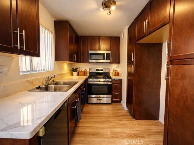 9831 Sepulveda 12
