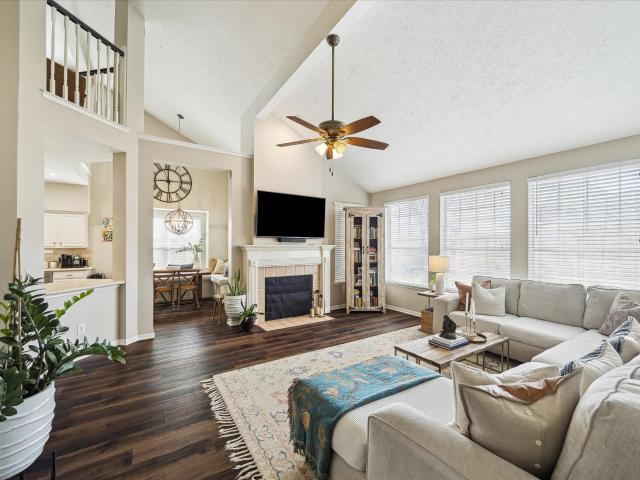 9831 Therrell Drive