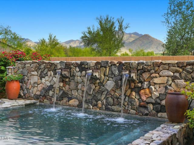 9832 E Edgestone Dr, Scottsdale, AZ