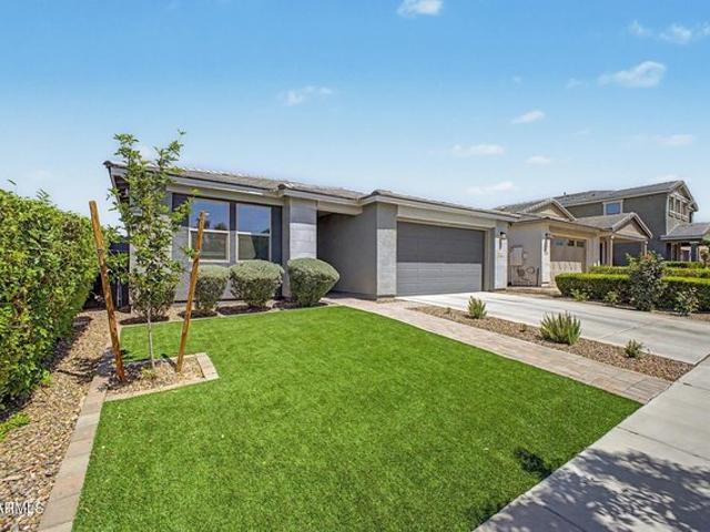 9832 E Satellite Dr, Mesa, AZ 85212