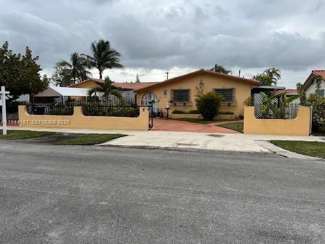 9832 SW 27th Ter, Miami, FL 33165