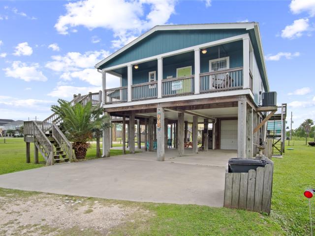 983 Driftwood Drive