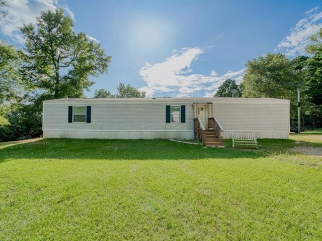 983 Hickey Rd, Hallsville, TX 75650