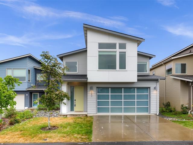 983 Sunseeker Lane