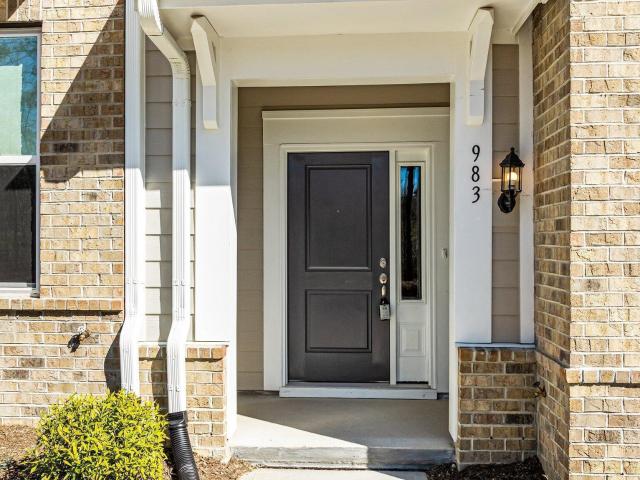 983 Parkstone Towne Boulevard